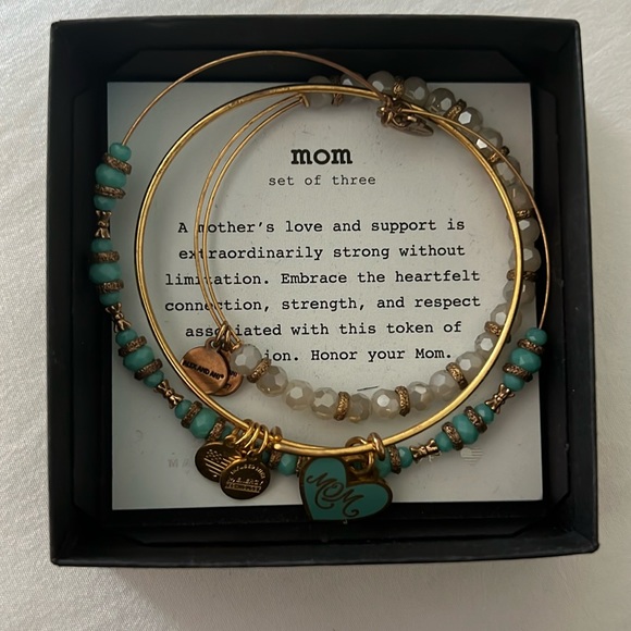 Alex And Ani Mom Bracelet